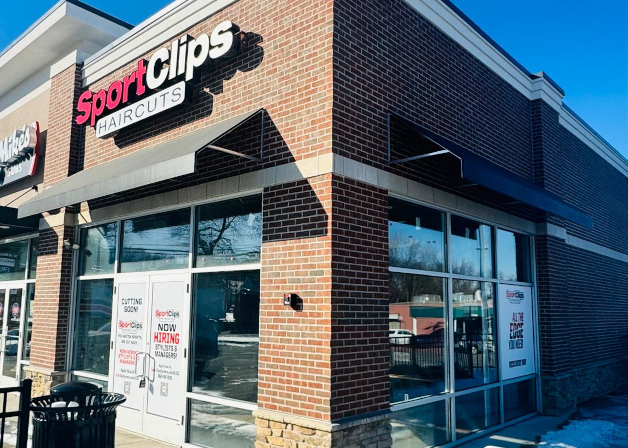 Haircuts for Men | Sport Clips Haircuts Of Lincoln Park‚ The Corner Shoppes