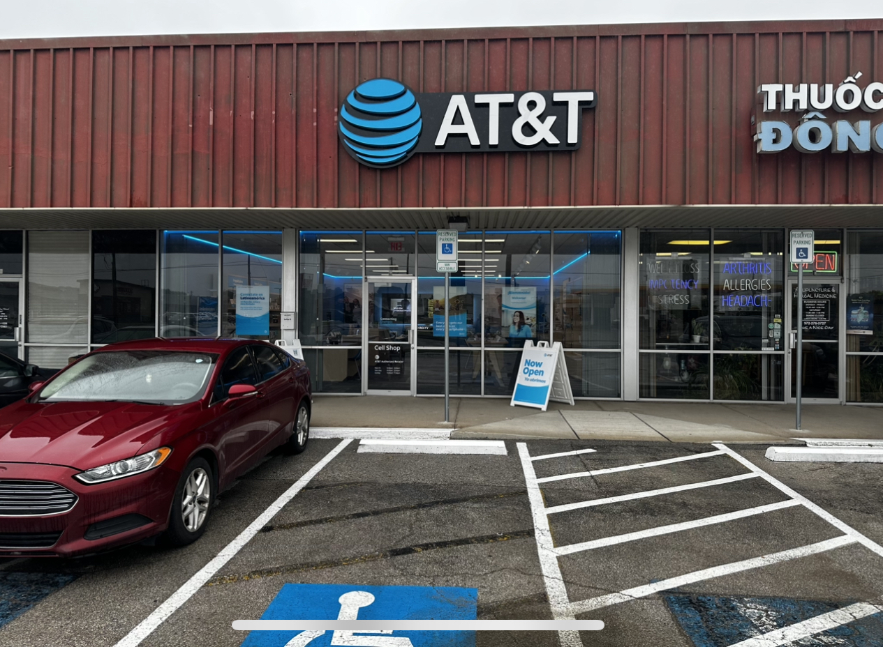 Teléfonos, internet y regalos tecnológicos festivos en AT&T | AT&T ...