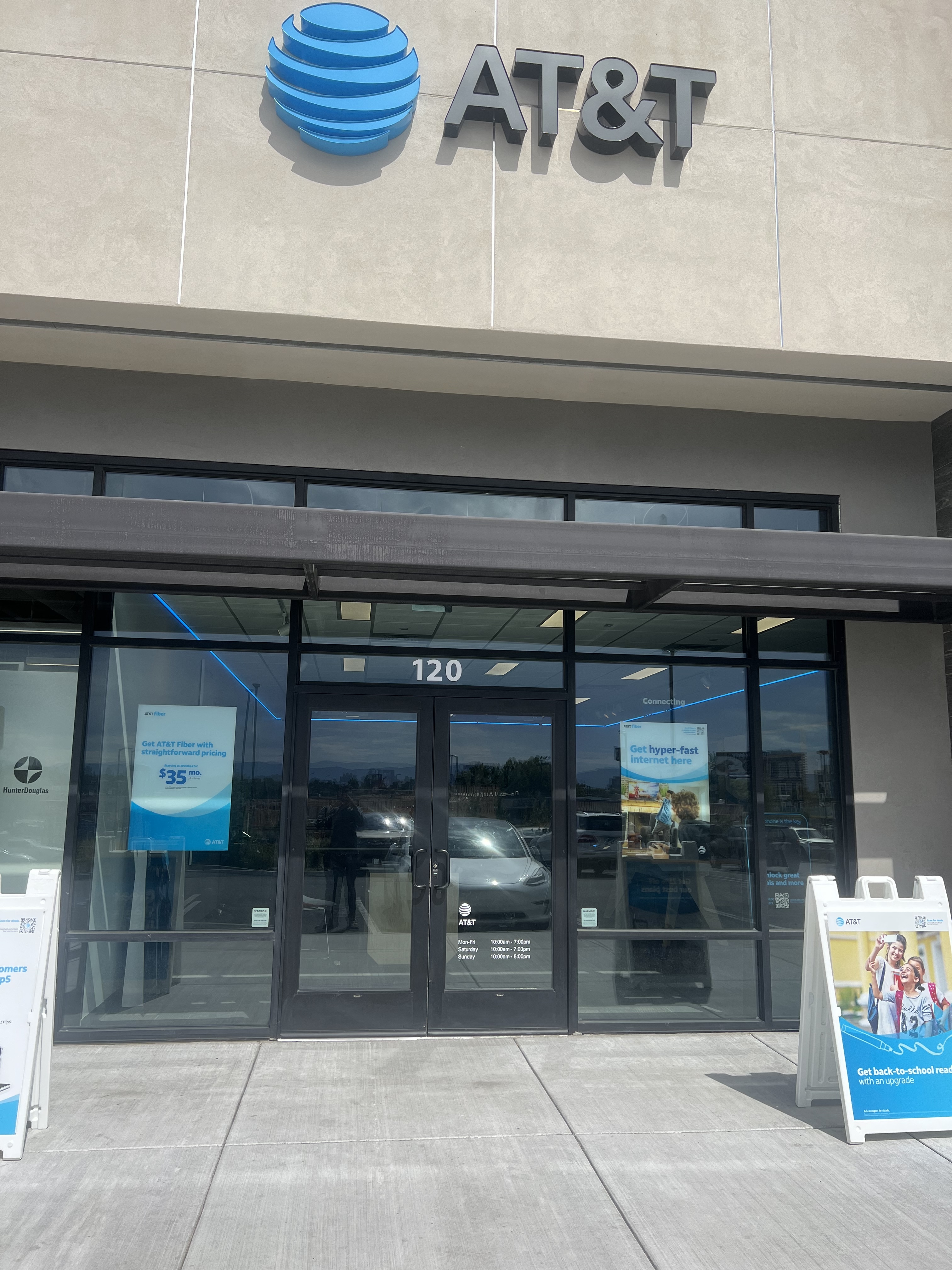 Phones, Internet & Holiday Tech Gifts at AT&T | AT&T RENO - 925 W 5th ...