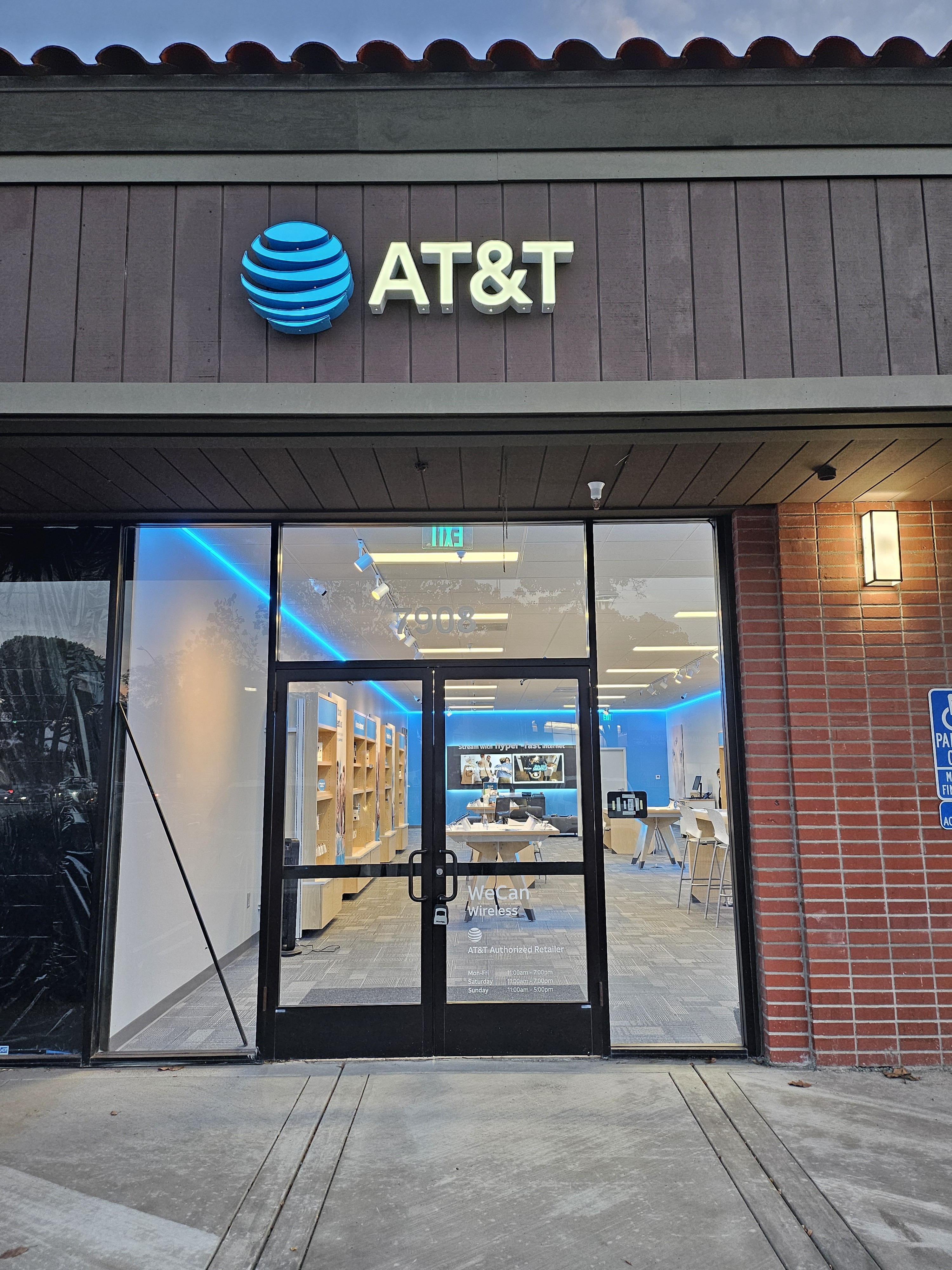 Cell Phone Store in Dublin | iPhones, Samsung Phones, Prepaid Phones ...