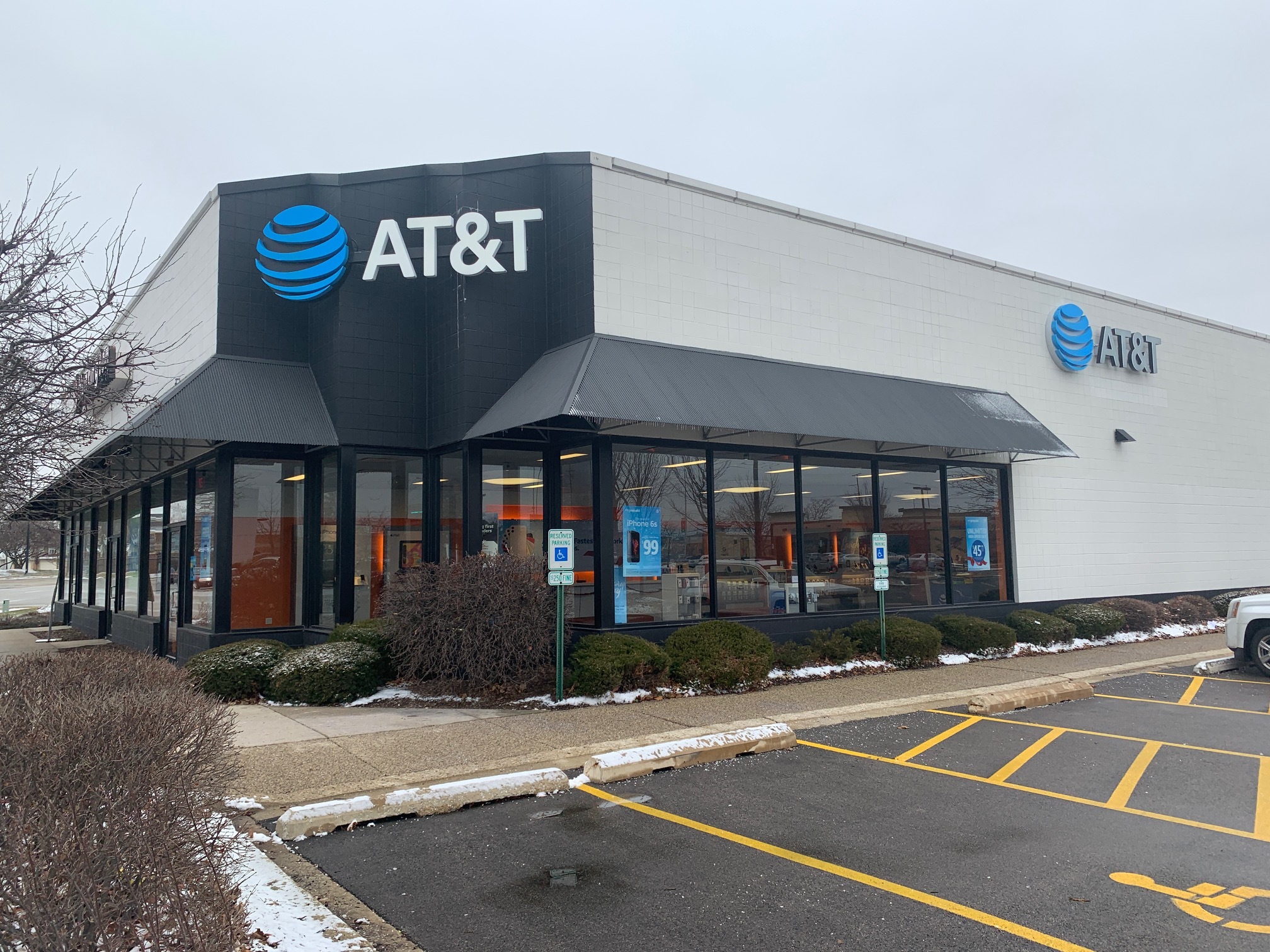 Cell Phone Store in Schaumburg | iPhones, Samsung Phones, Prepaid ...