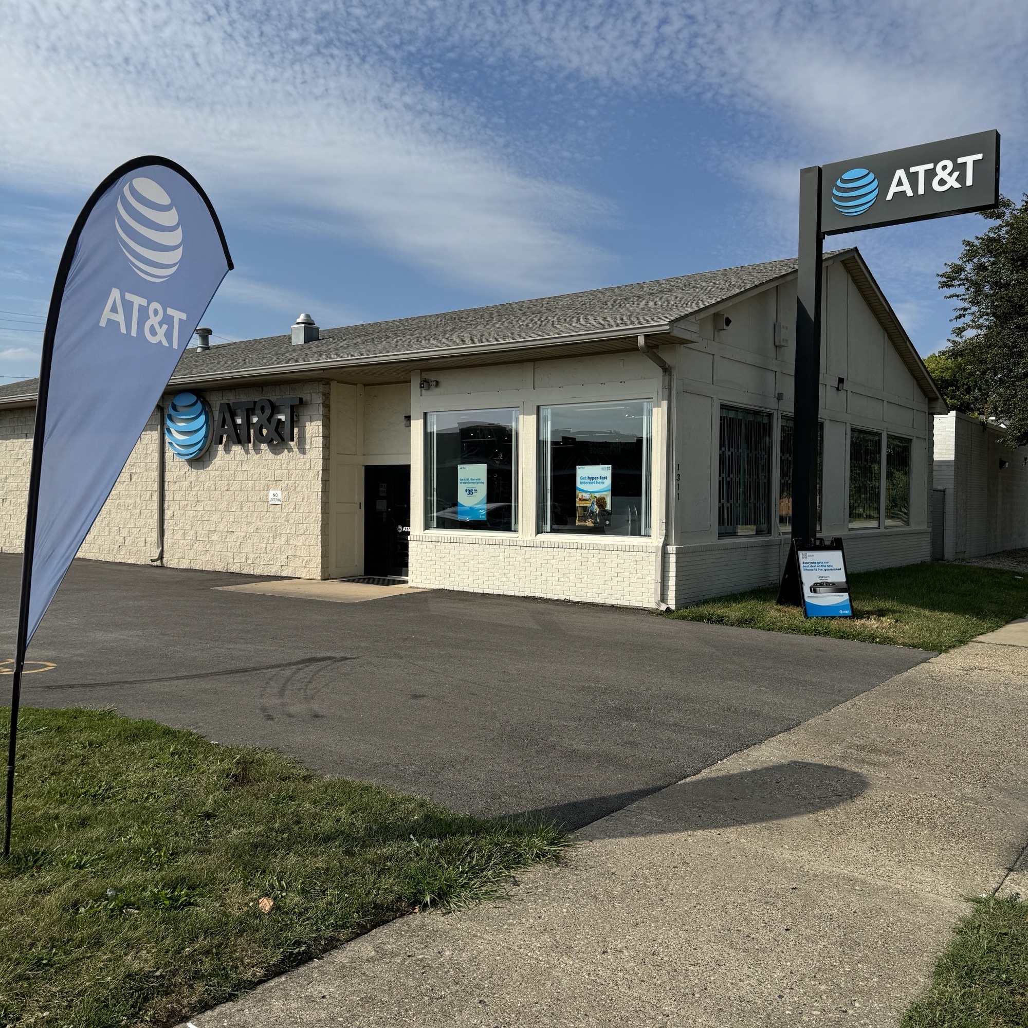 Phones, Internet & Holiday Tech Gifts at AT&T | AT&T SPRINGFIELD - 1311 ...