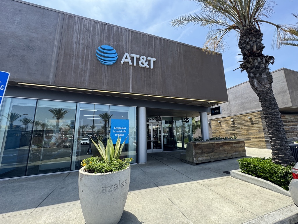 Cell Phone Store in South Gate | iPhones, Samsung Phones, Prepaid ...
