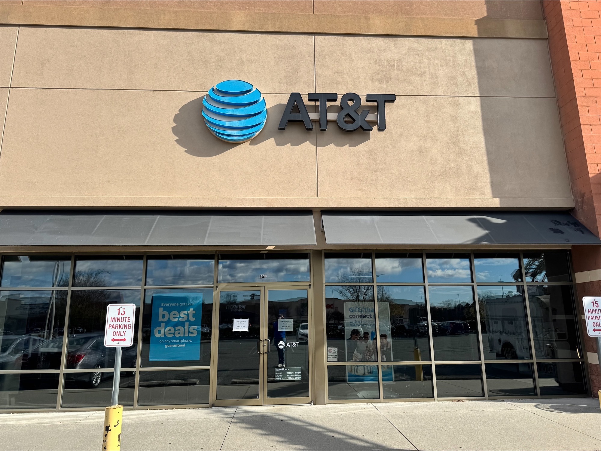 Phones, Internet & Holiday Tech Gifts at AT&T | AT&T Danville - 165 ...