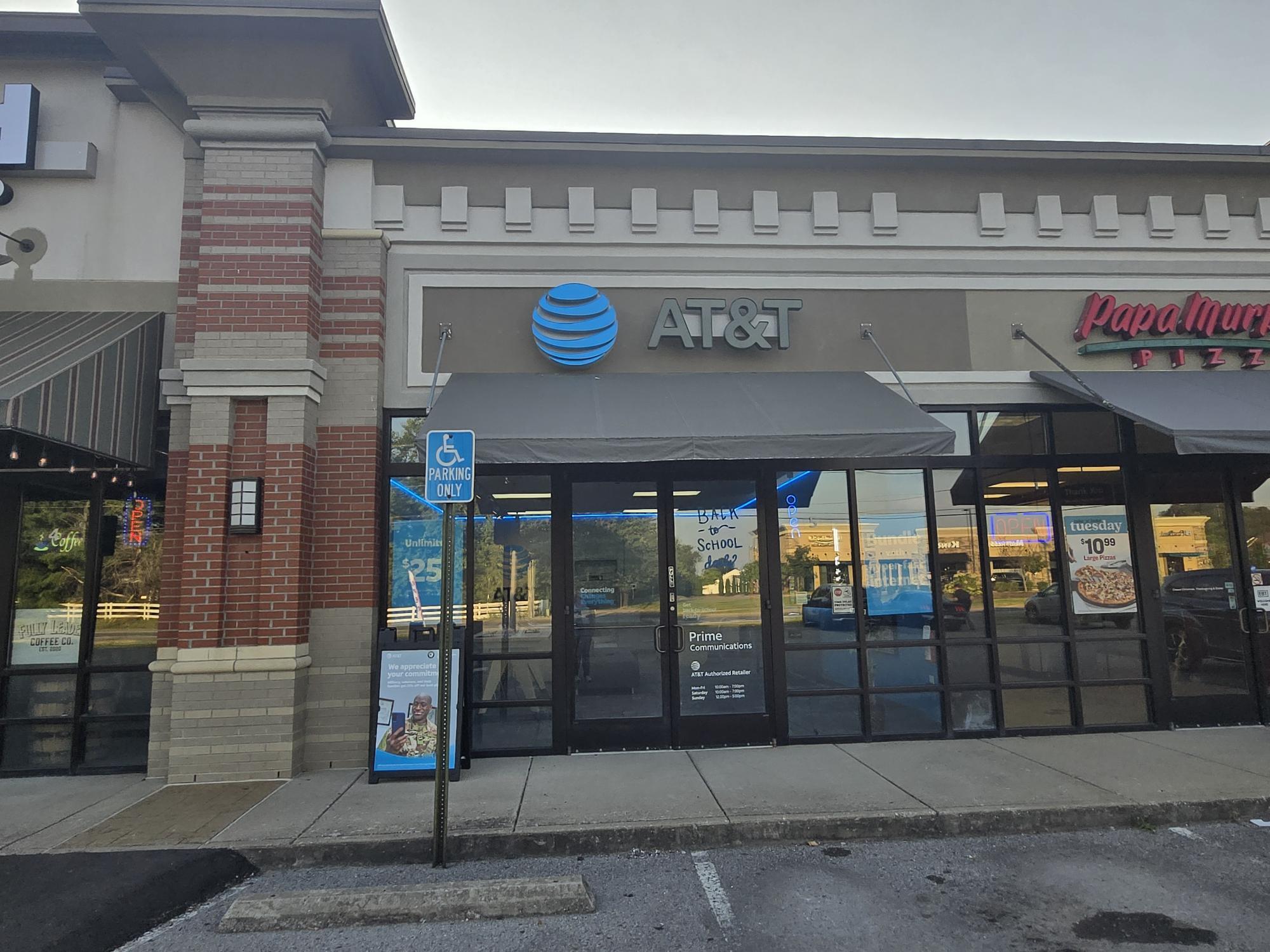 Phones, Internet & Holiday Tech Gifts at AT&T | AT&T Spring Hill - 4825 ...