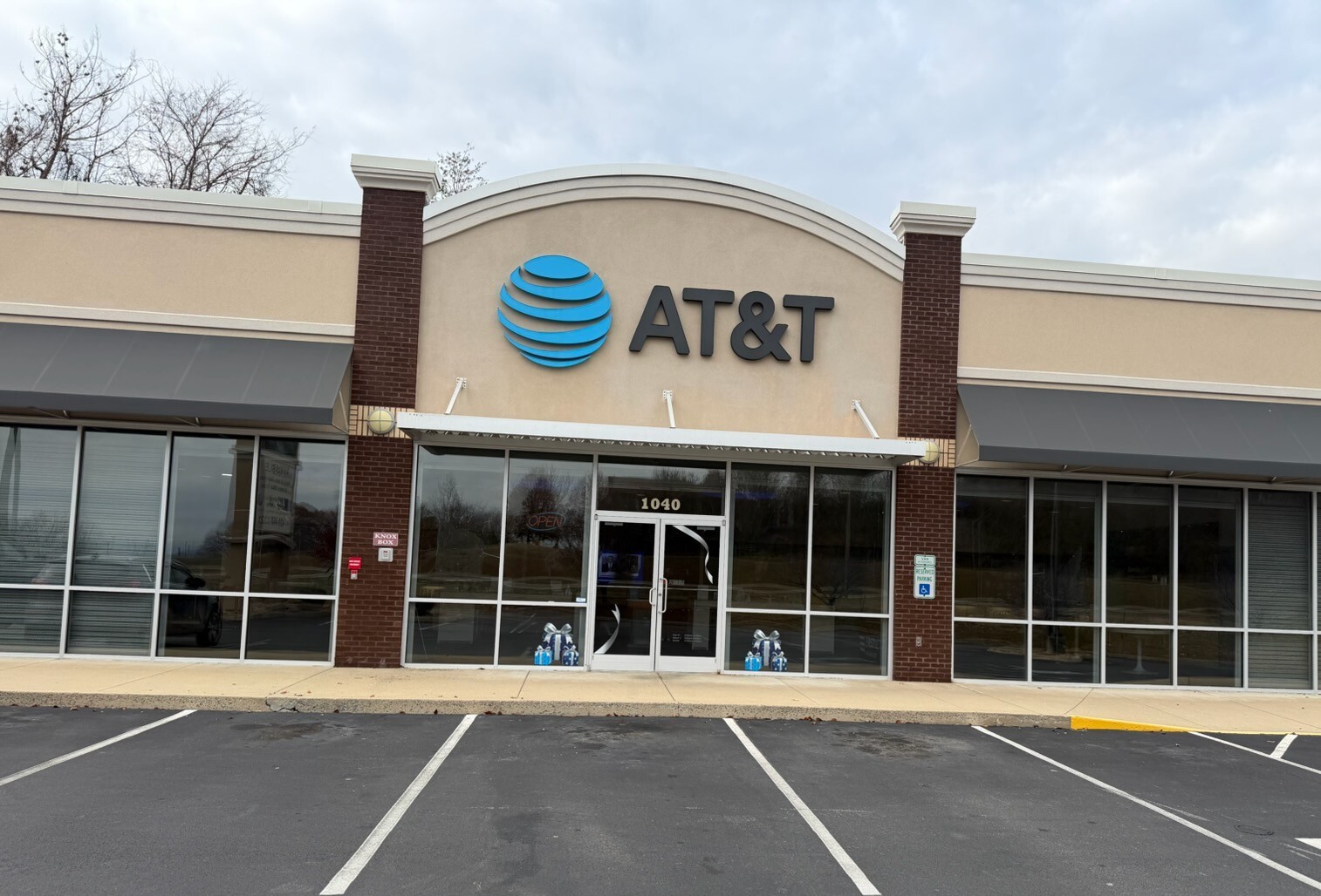 Cell Phone Store in Johnson City | iPhones, Samsung Phones, Prepaid ...