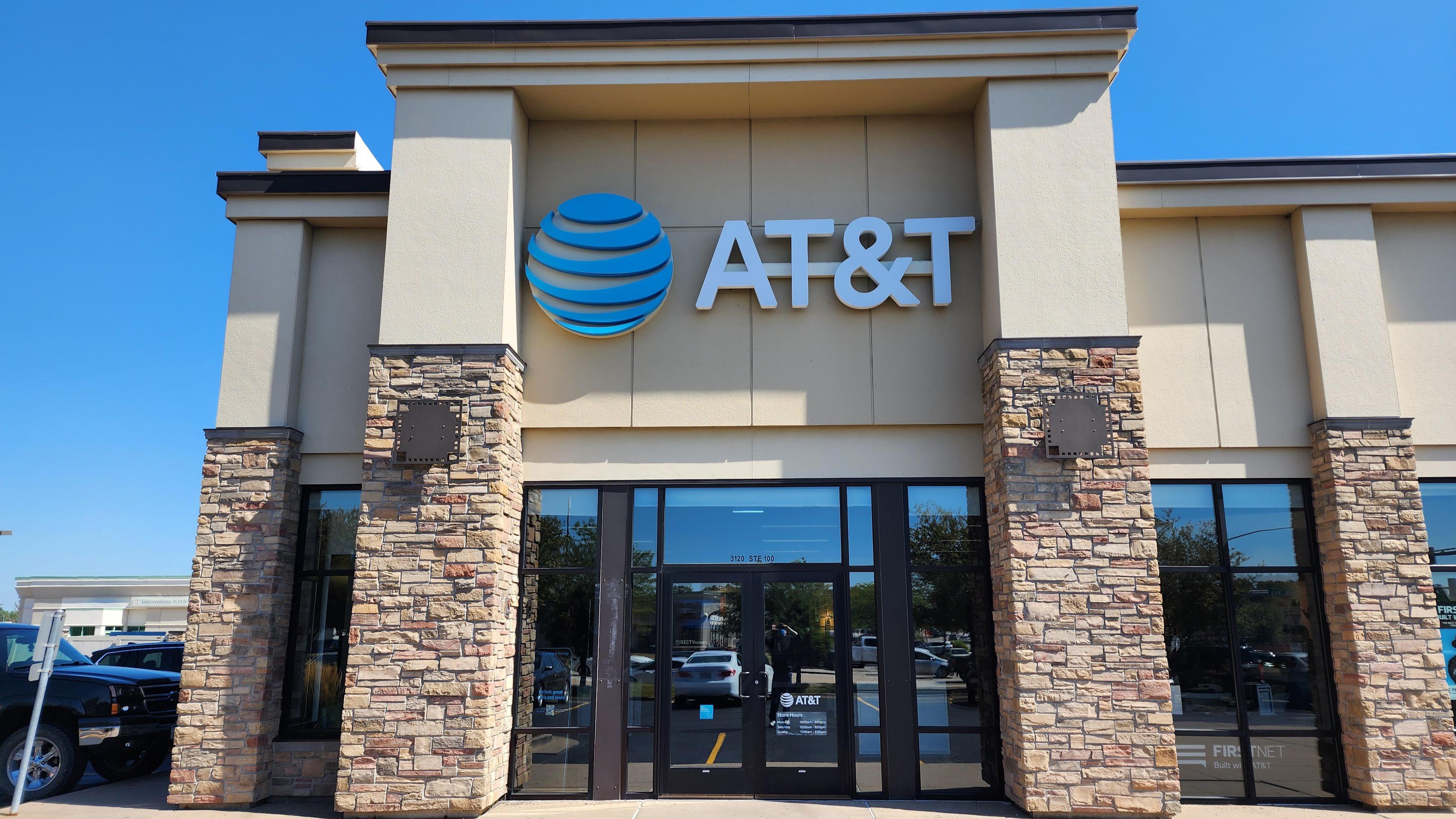 Cell Phone Store in Davenport | iPhones, Samsung Phones, Prepaid Phones ...