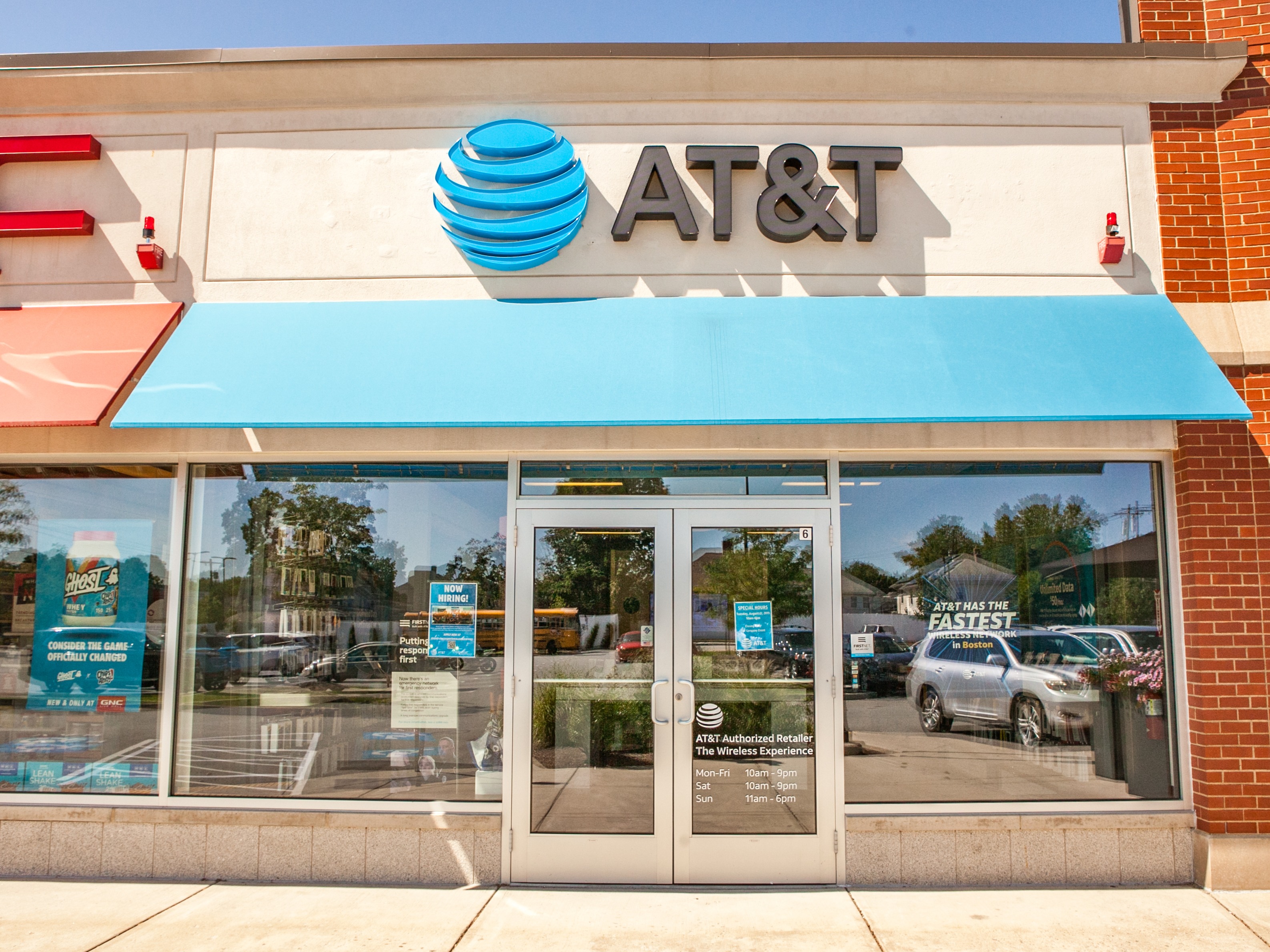 Cell Phone Store in Waltham | iPhones, Samsung Phones, Prepaid Phones ...