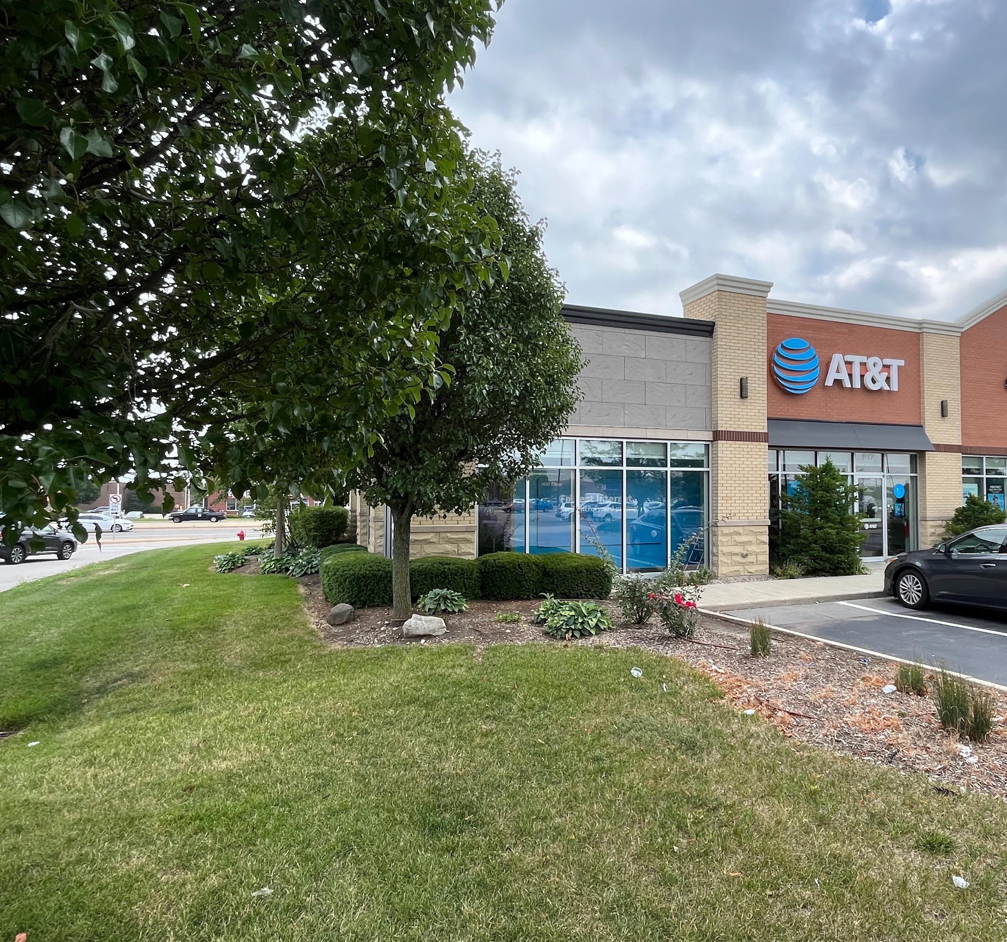 Phones, Internet & Holiday Tech Gifts at AT&T | AT&T St Charles - 917 S ...