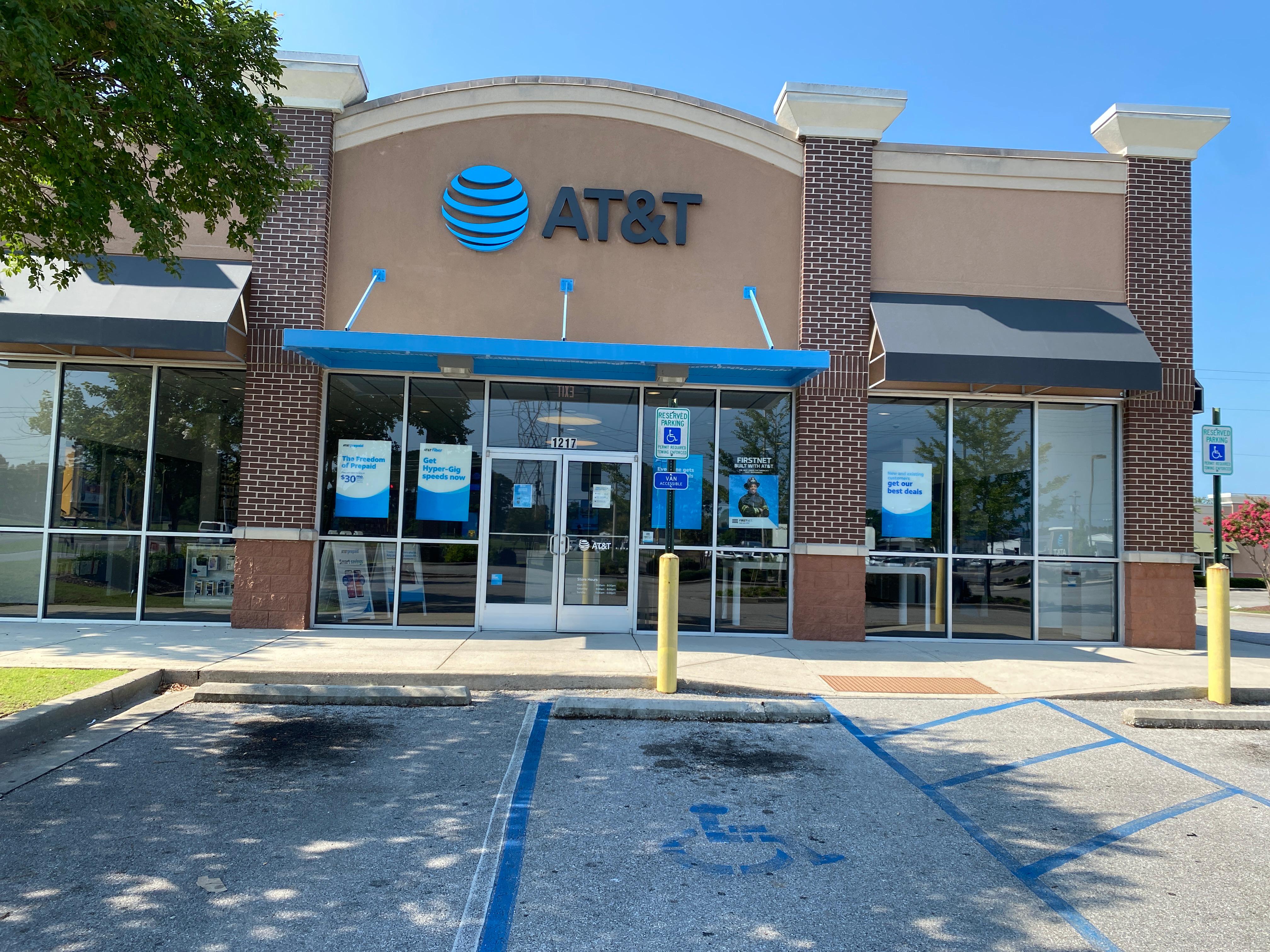 Phones, Internet & Holiday Tech Gifts at AT&T | AT&T Point Mallard Pkwy ...