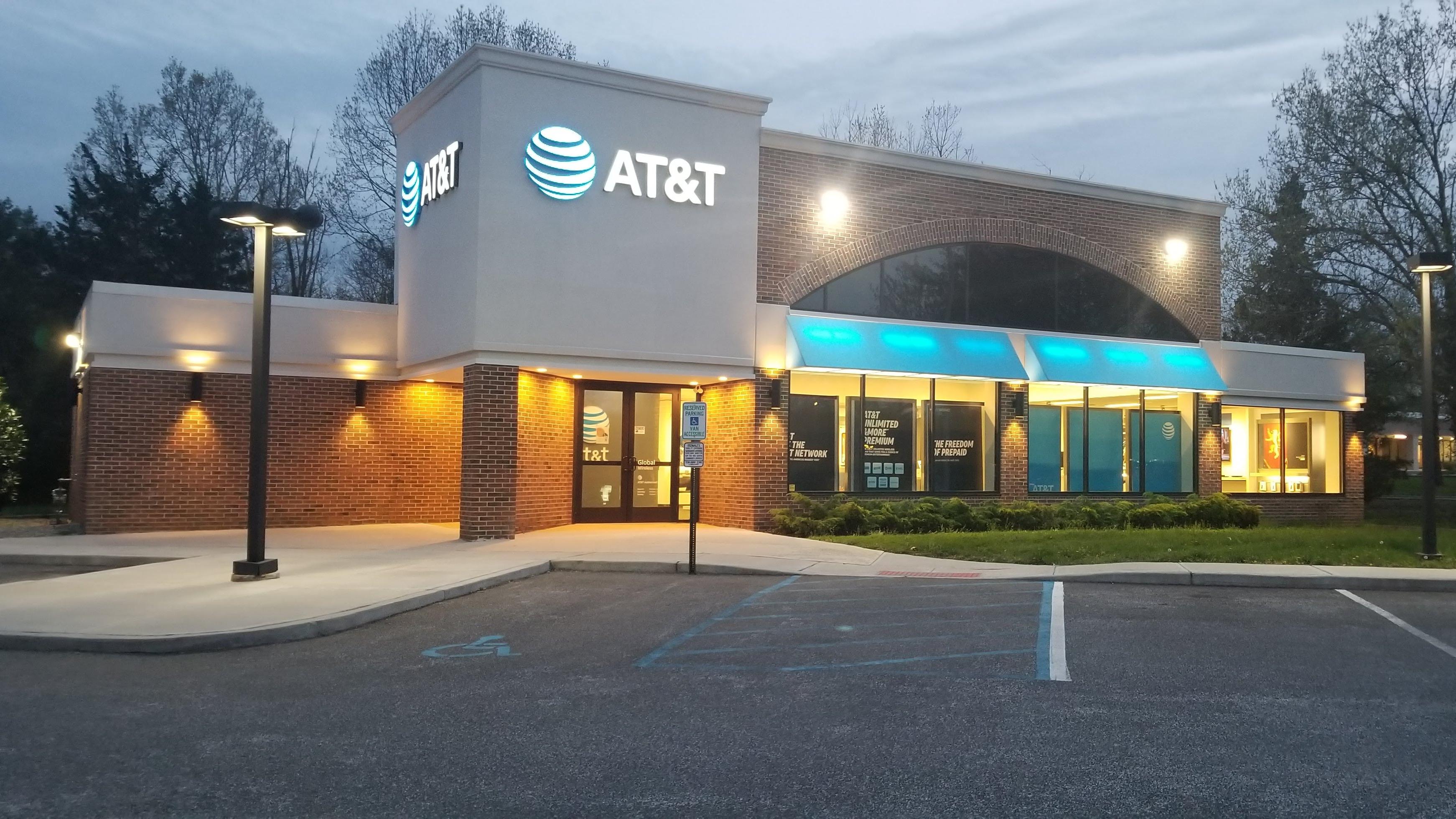 Cell Phone Store in Medford | iPhones, Samsung Phones, Prepaid Phones ...