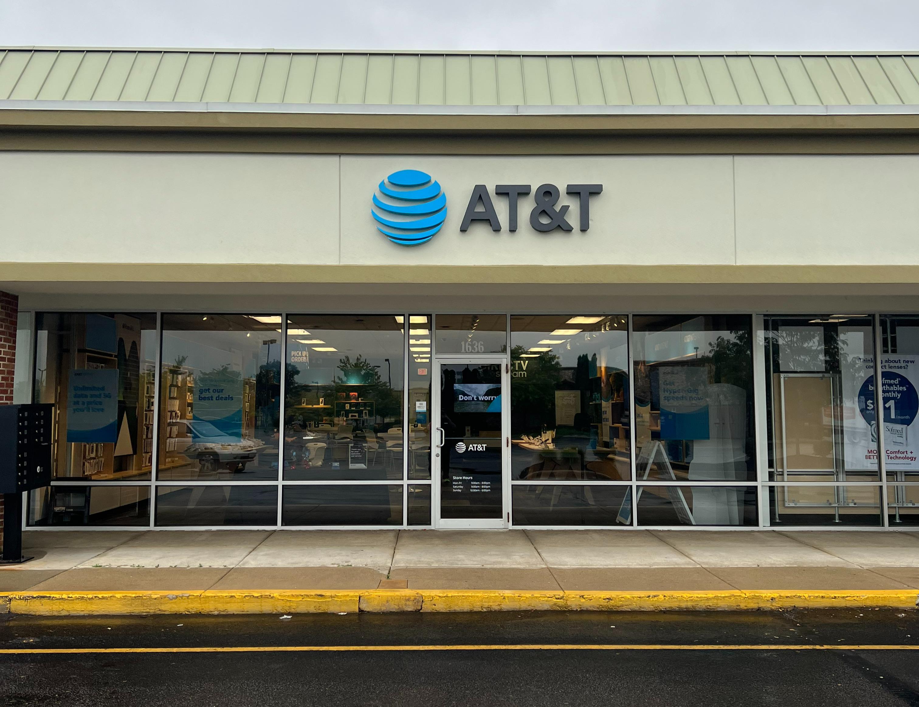 Phones, Internet & Holiday Tech Gifts at AT&T | AT&T Springfield - 1636 ...