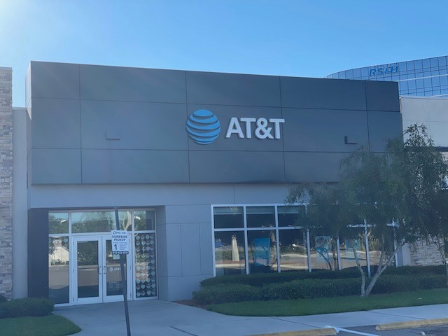 Cell Phone Store in Tampa | iPhones, Samsung Phones, Prepaid Phones ...