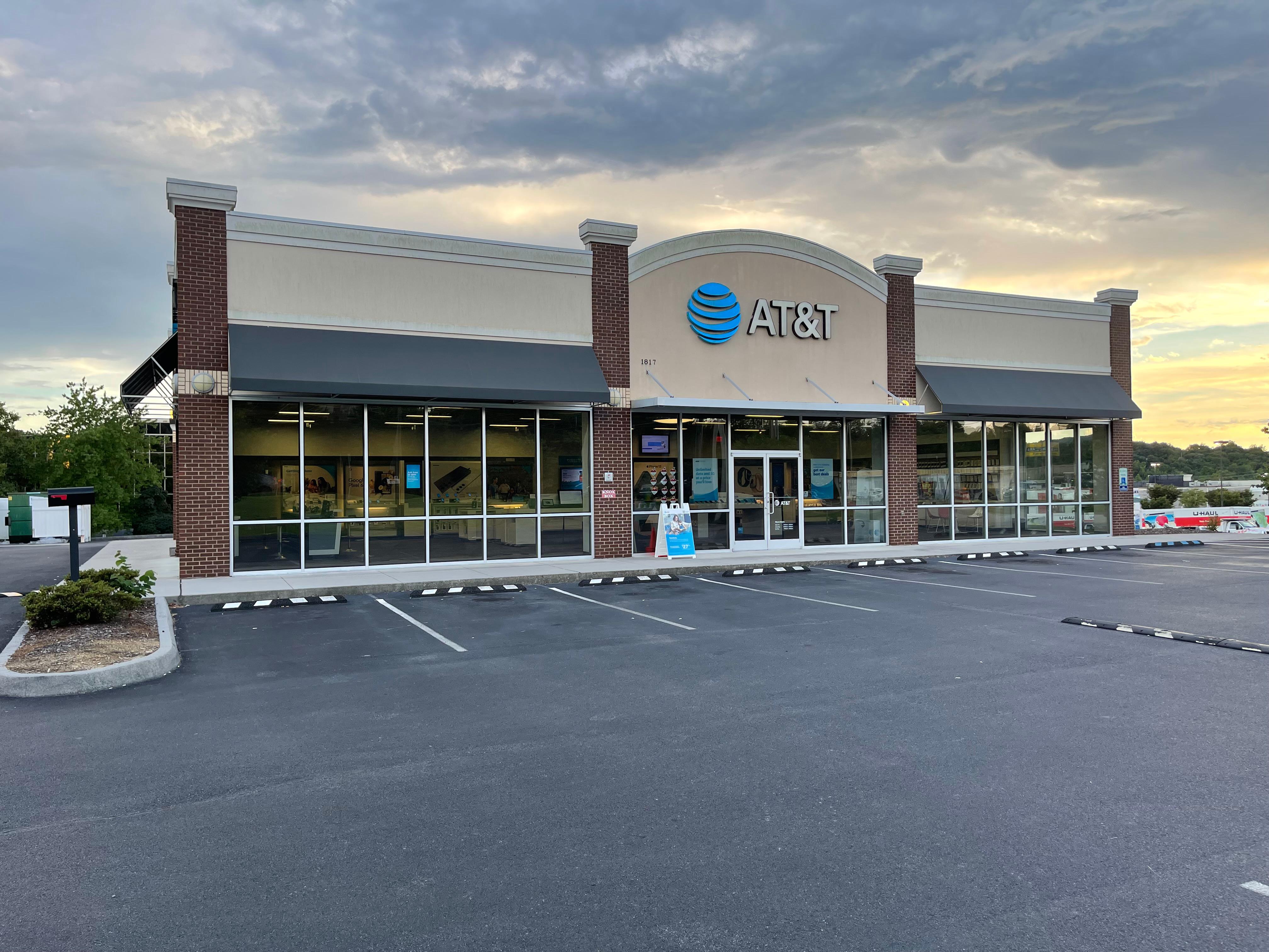 Cell Phone Store in Kingsport | iPhones, Samsung Phones, Prepaid Phones ...