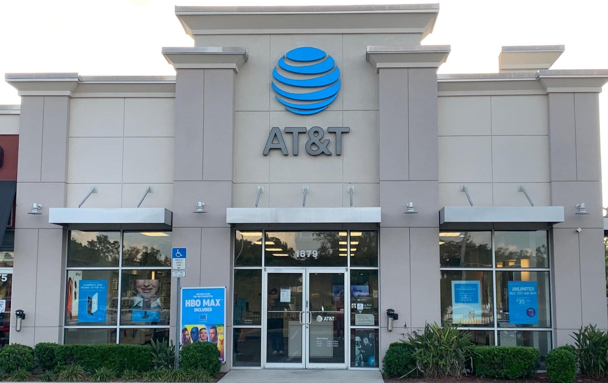 Phones, Internet & Holiday Tech Gifts at AT&T | AT&T Spring Hill ...