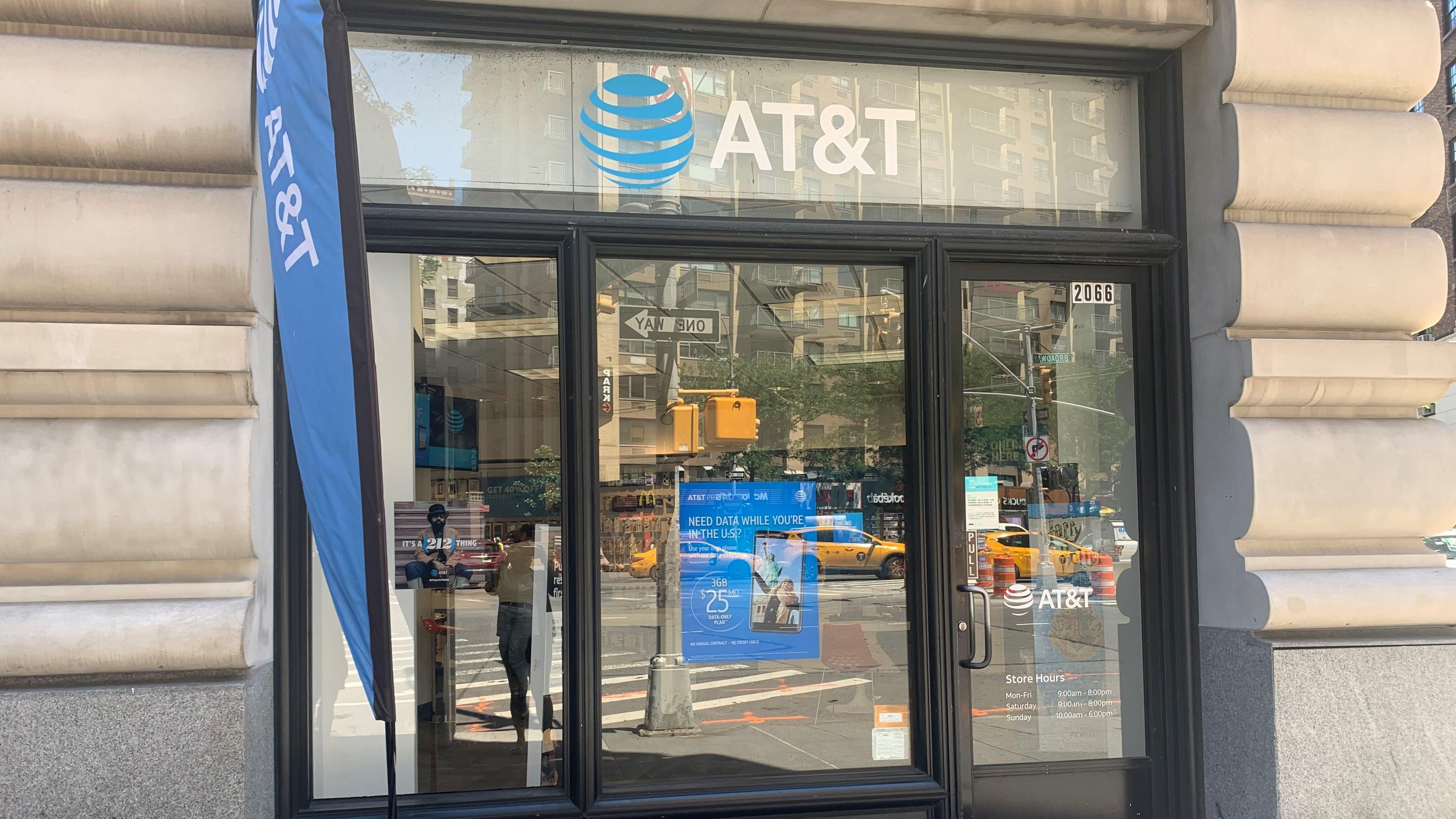 AT&T New York | Cell Phones, Wireless Plans & Accessories | 2066 ...