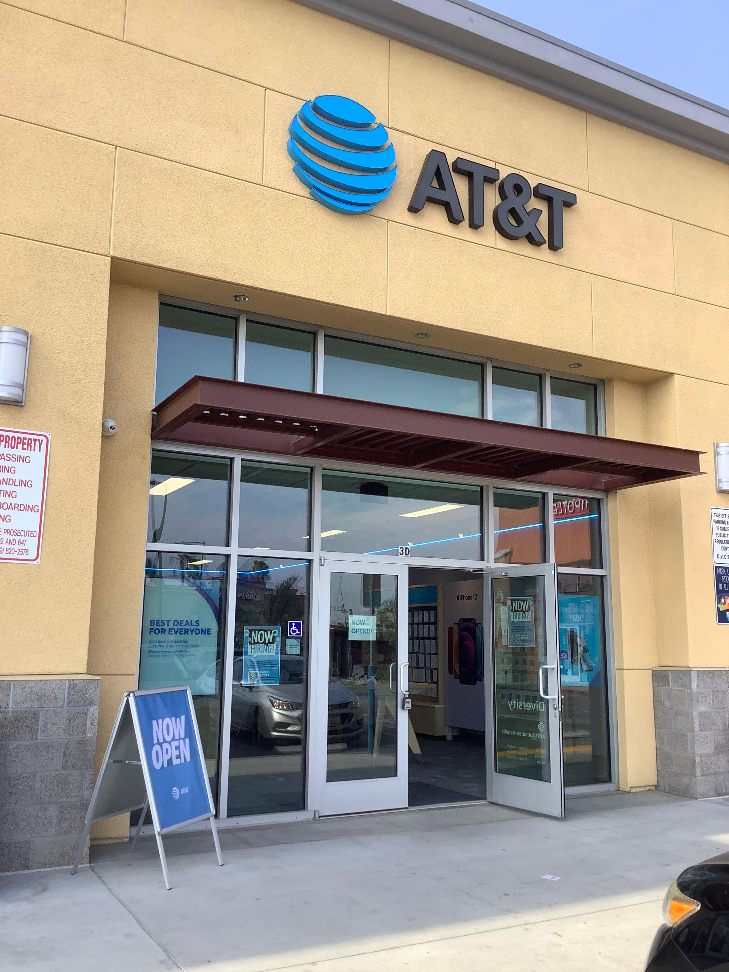 Phones, Internet & Holiday Tech Gifts at AT&T | AT&T RIALTO RIVERSIDE - 1310 S Riverside Ave Ste ...