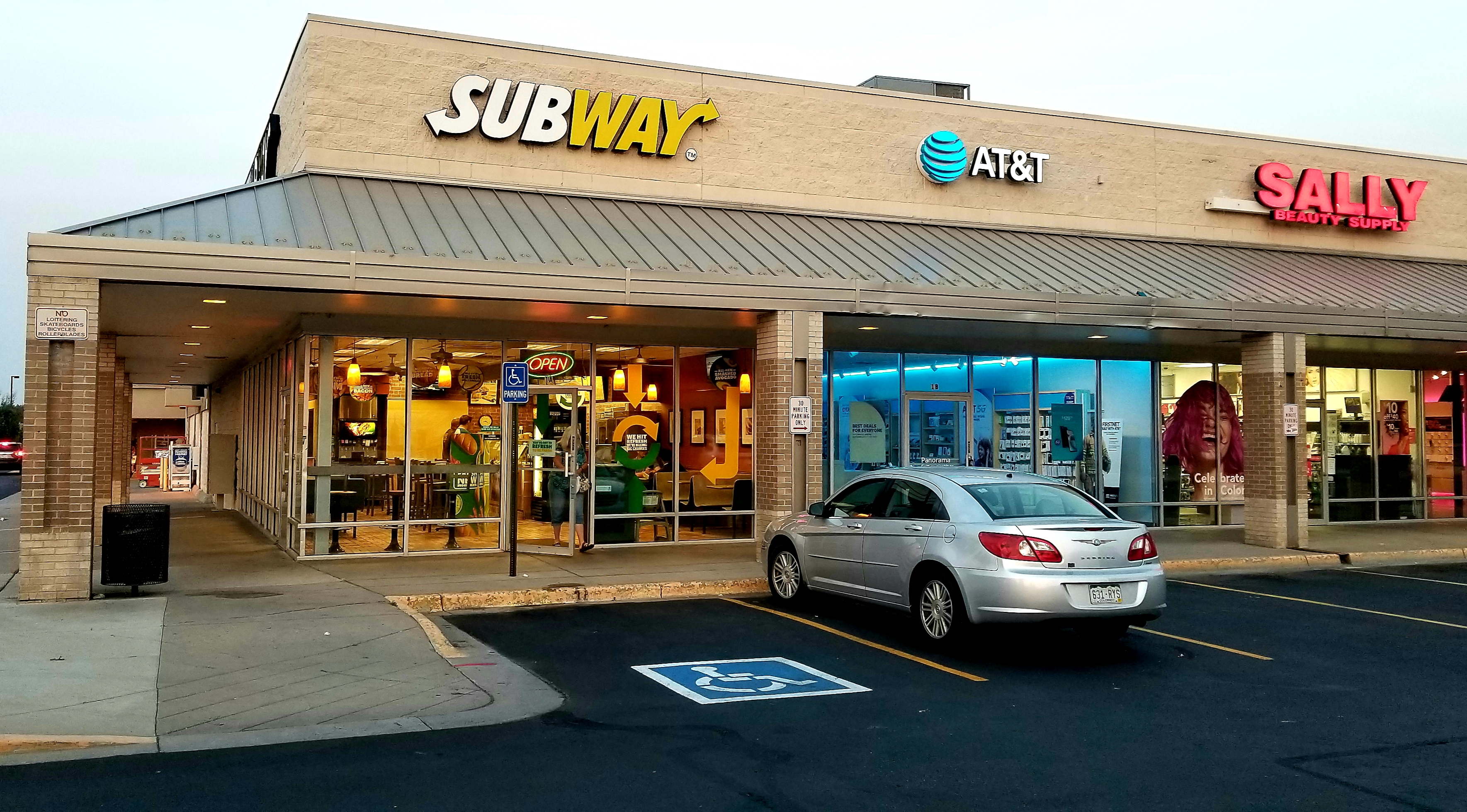 Cell Phone Store in Denver | iPhones, Samsung Phones, Prepaid Phones ...