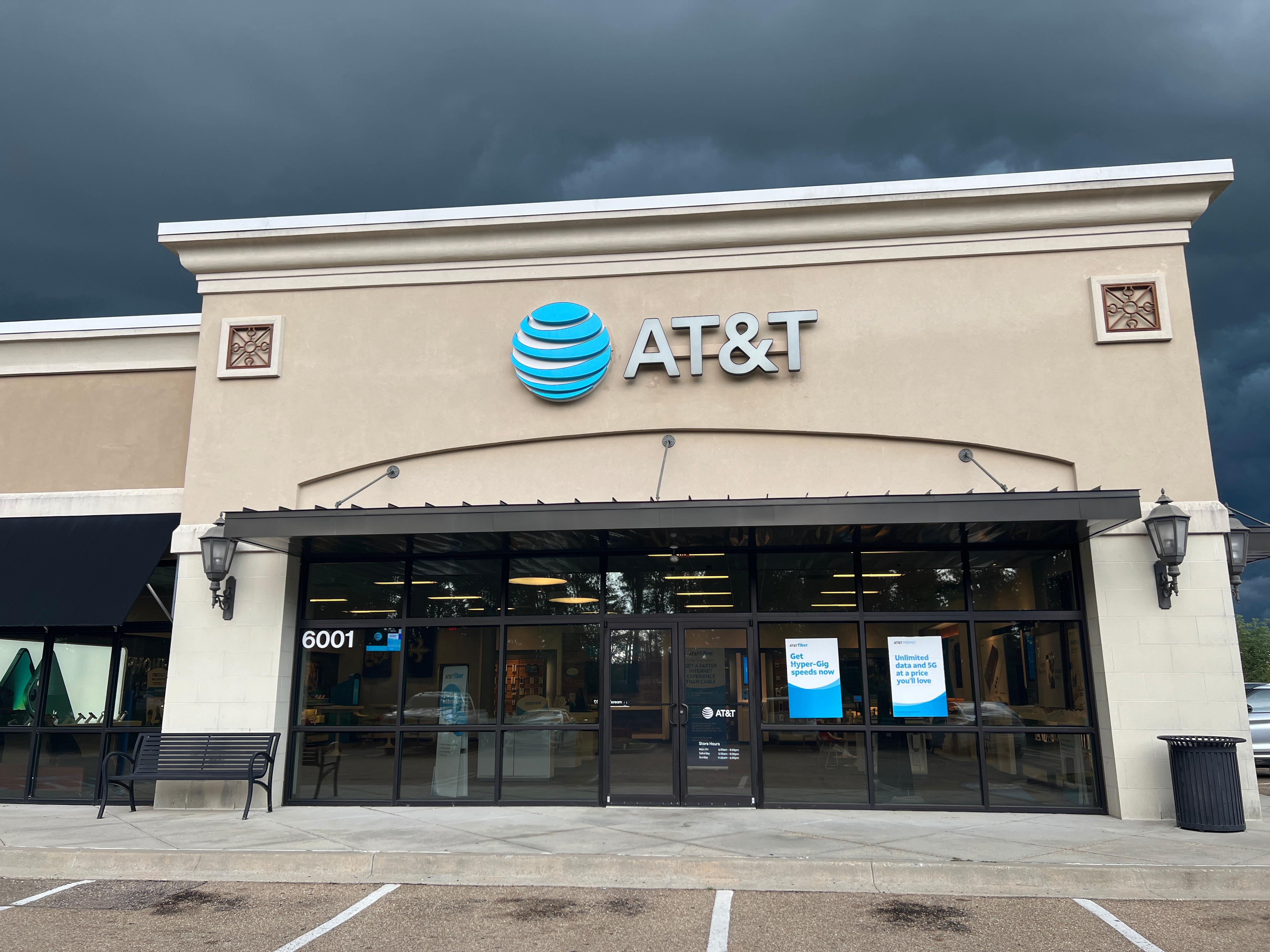 Phones, Internet & Holiday Tech Gifts at AT&T | AT&T Pinnacle Pkwy ...