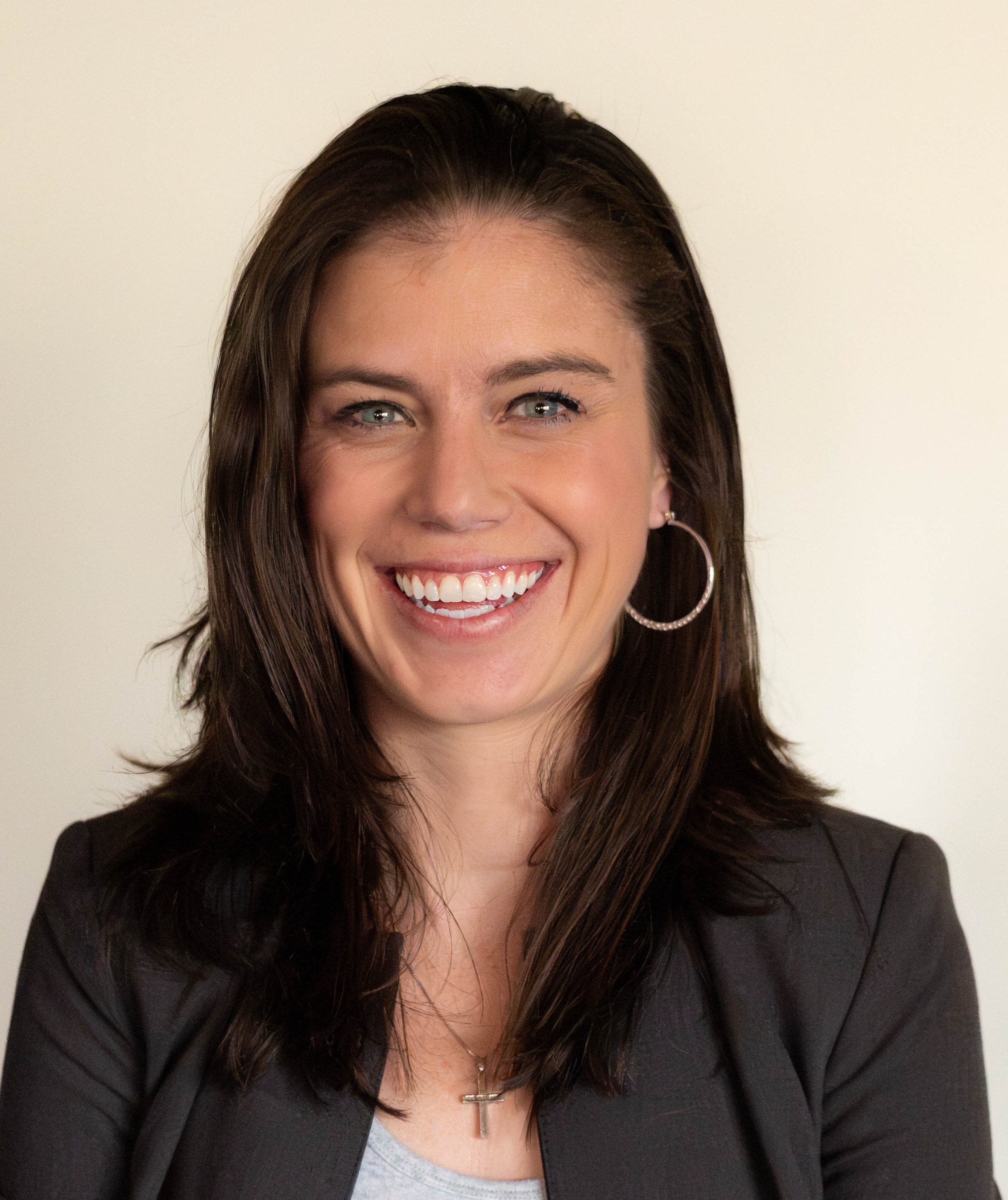 Amanda Adams - Farmers Insurance Agent in La Pine, OR