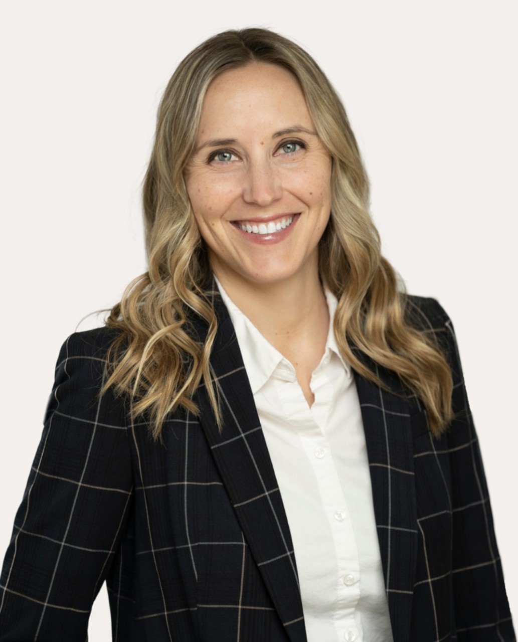 Natalie Lyon - Farmers Insurance Agent in Minneapolis, MN