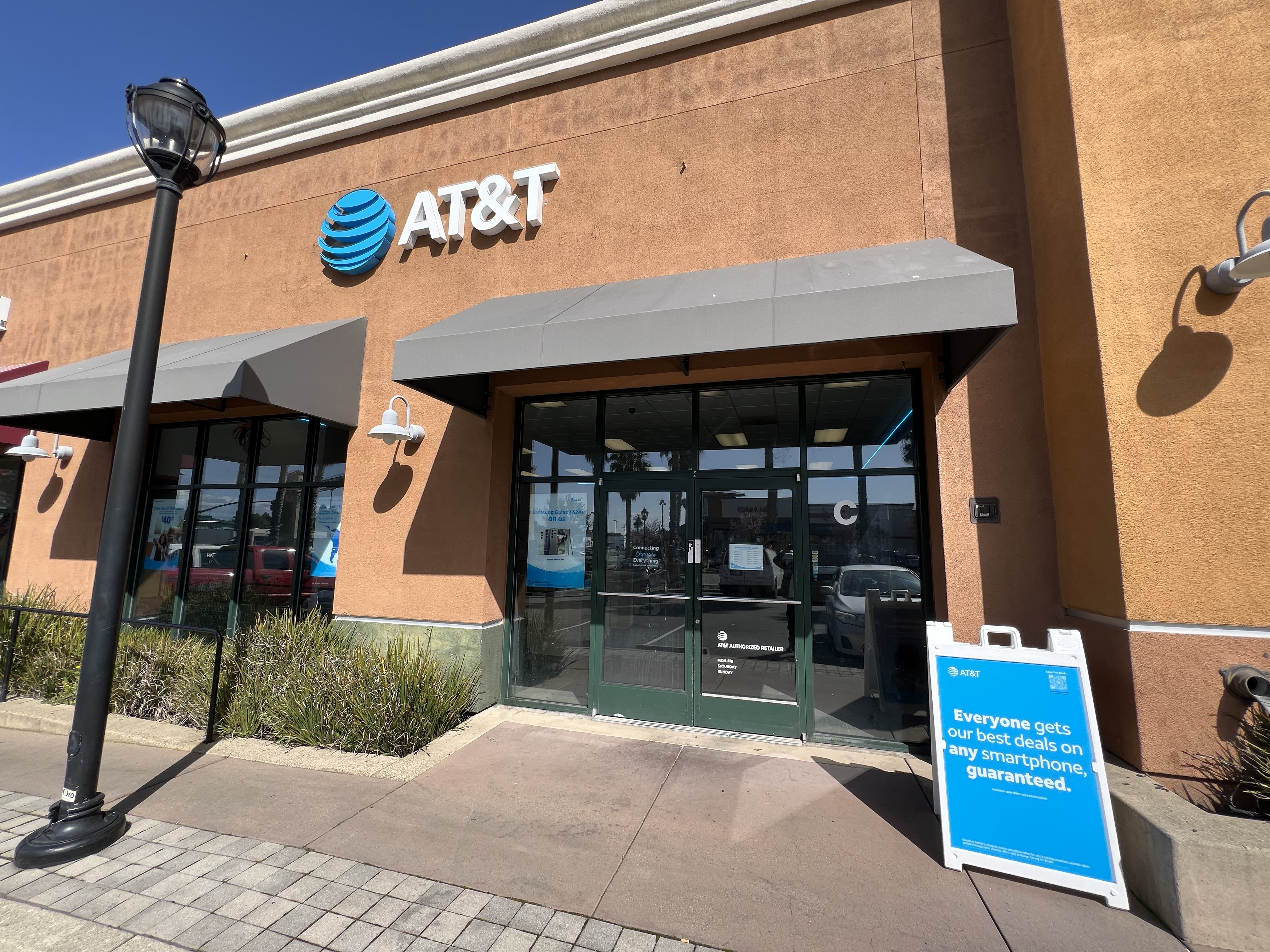 Cell Phone Store in San Pablo | iPhones, Samsung Phones, Prepaid Phones ...