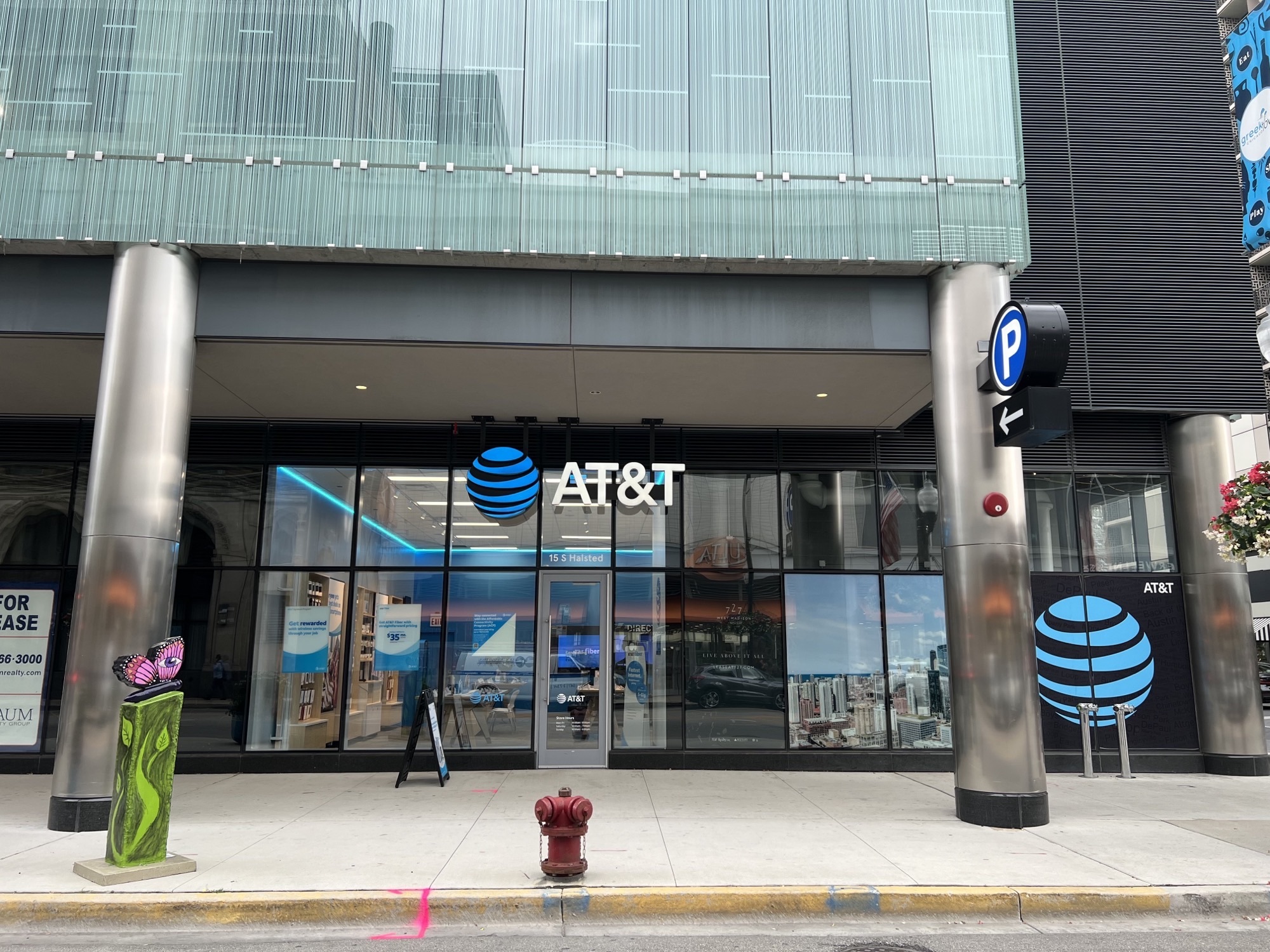 Cell Phone Store in Chicago | iPhones, Samsung Phones, Prepaid Phones ...